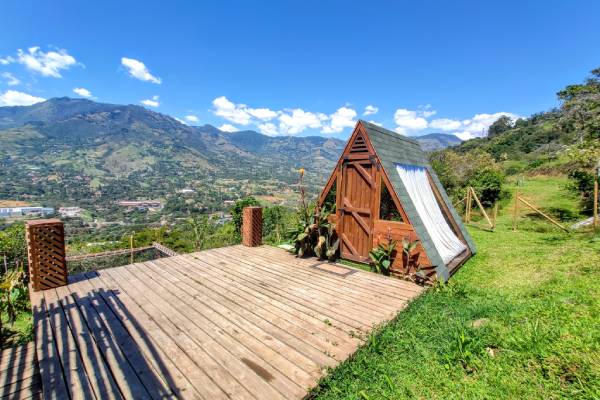 All Natural Glamping - Colombia